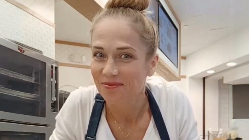 GiveSendGo | Stand With Crystal